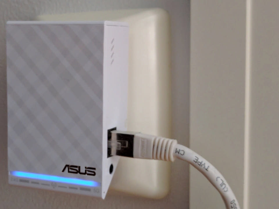 Reset an Asus RP-AC52 Wi-Fi range-extender | Ctrl blog