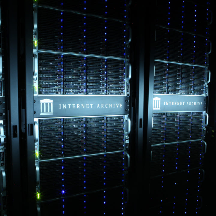 How to archive a page or an entire website in the Internet Archive ...