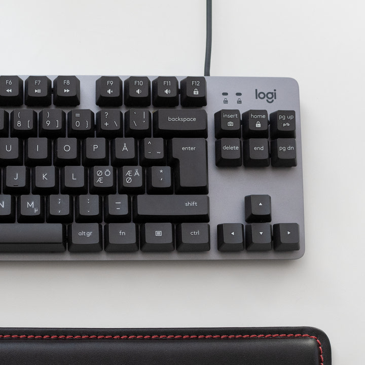 Review of Logitech K835 tenkeyless mechanical keyboard | Ctrl blog